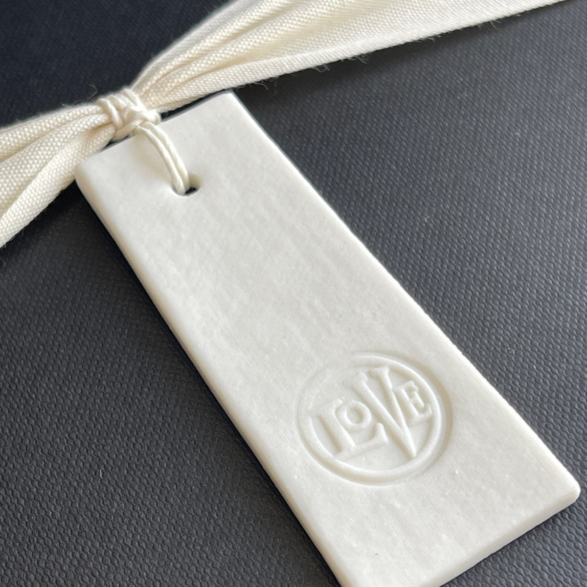 Porcelain Love Gift Token | Wedding Favour | Caltonberry